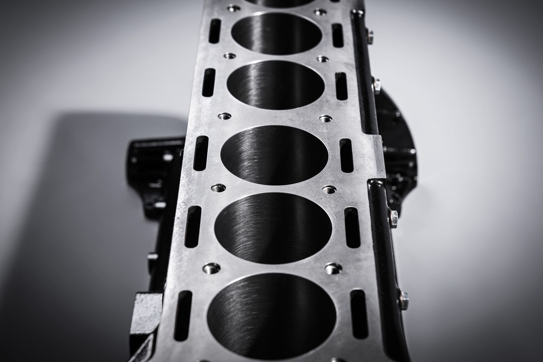 Jaguar will sell you a new XK straight-six engine block | Hagerty UK