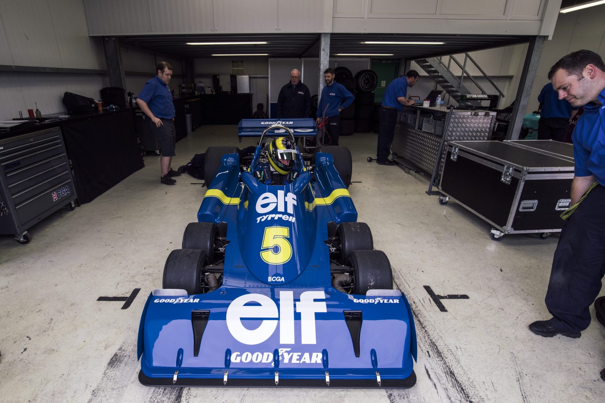 The epic challenge of building a Tyrrell P34 six-wheel F1 continuation ...