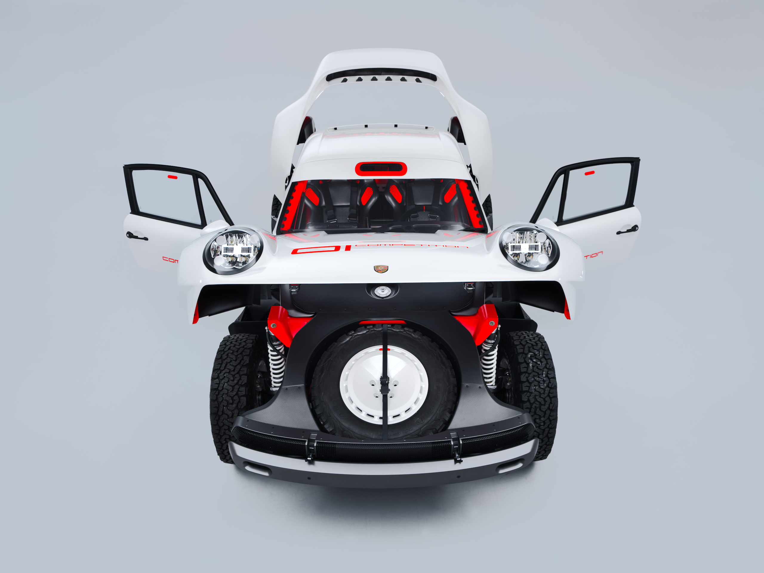 We can't stop staring at the Singer Paris-Dakar 911 | Hagerty UK