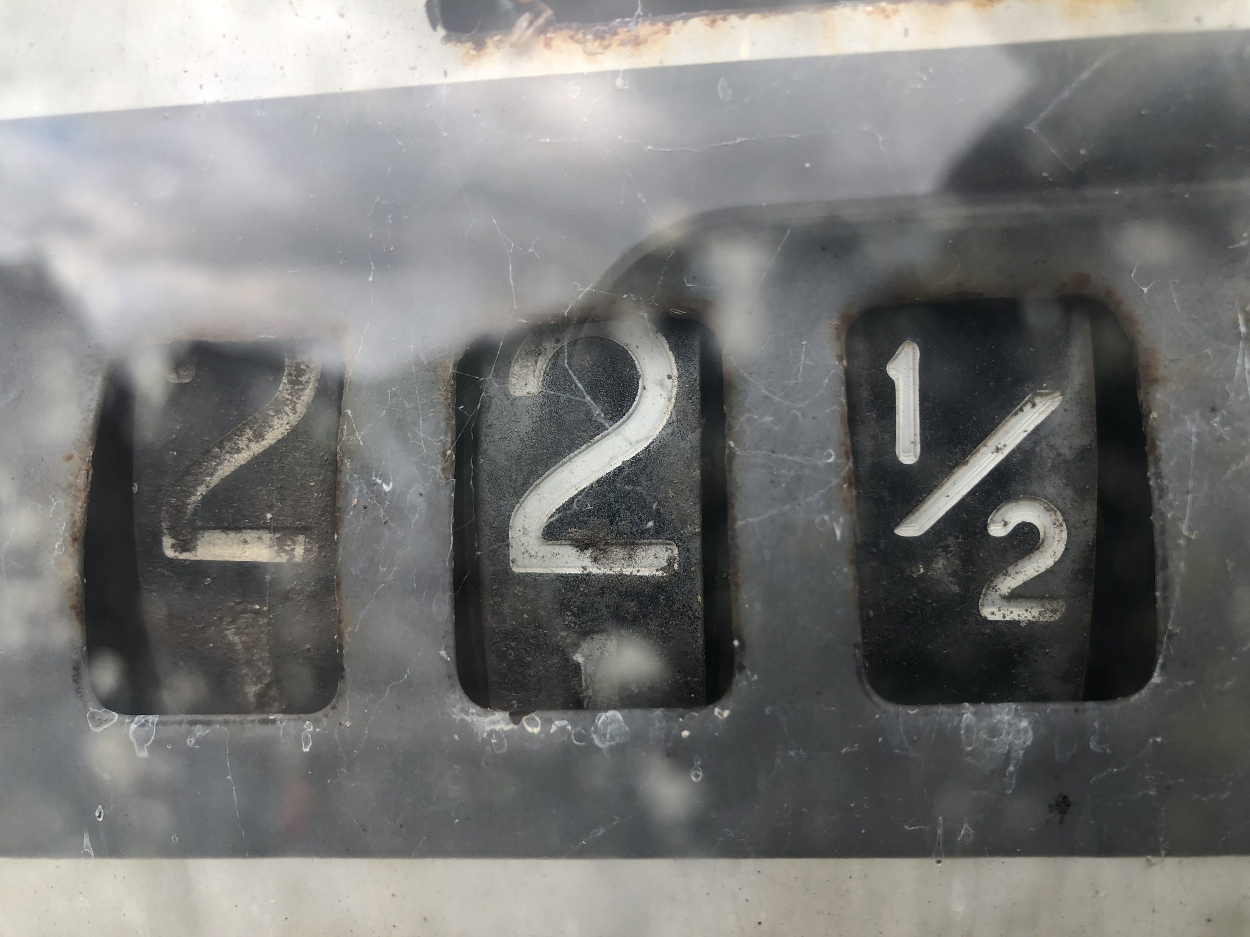 Take a tour of Britain's preserved and crumbling local petrol stations ...