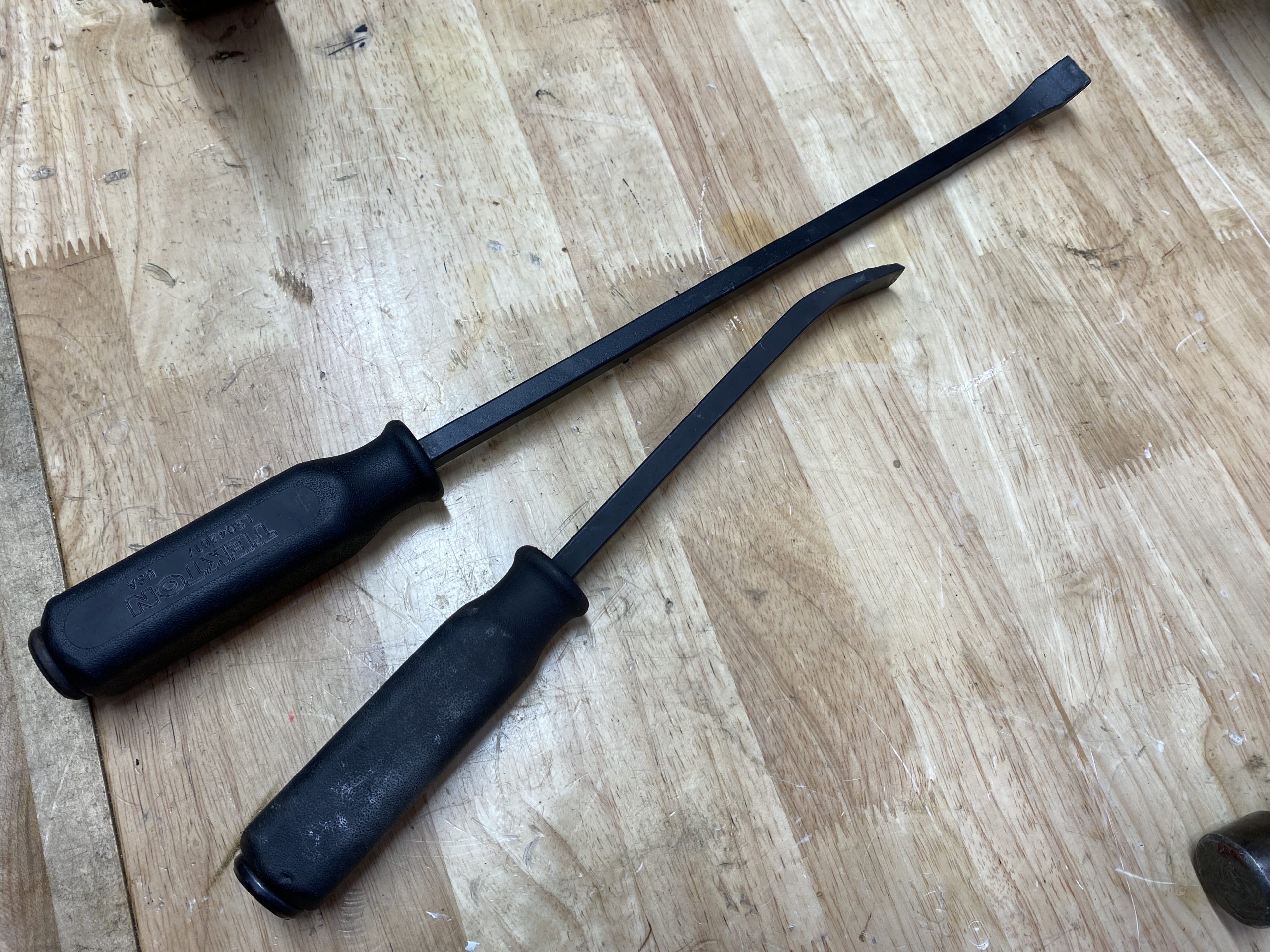 6 essential hand tools for every DIY toolbox | Hagerty UK