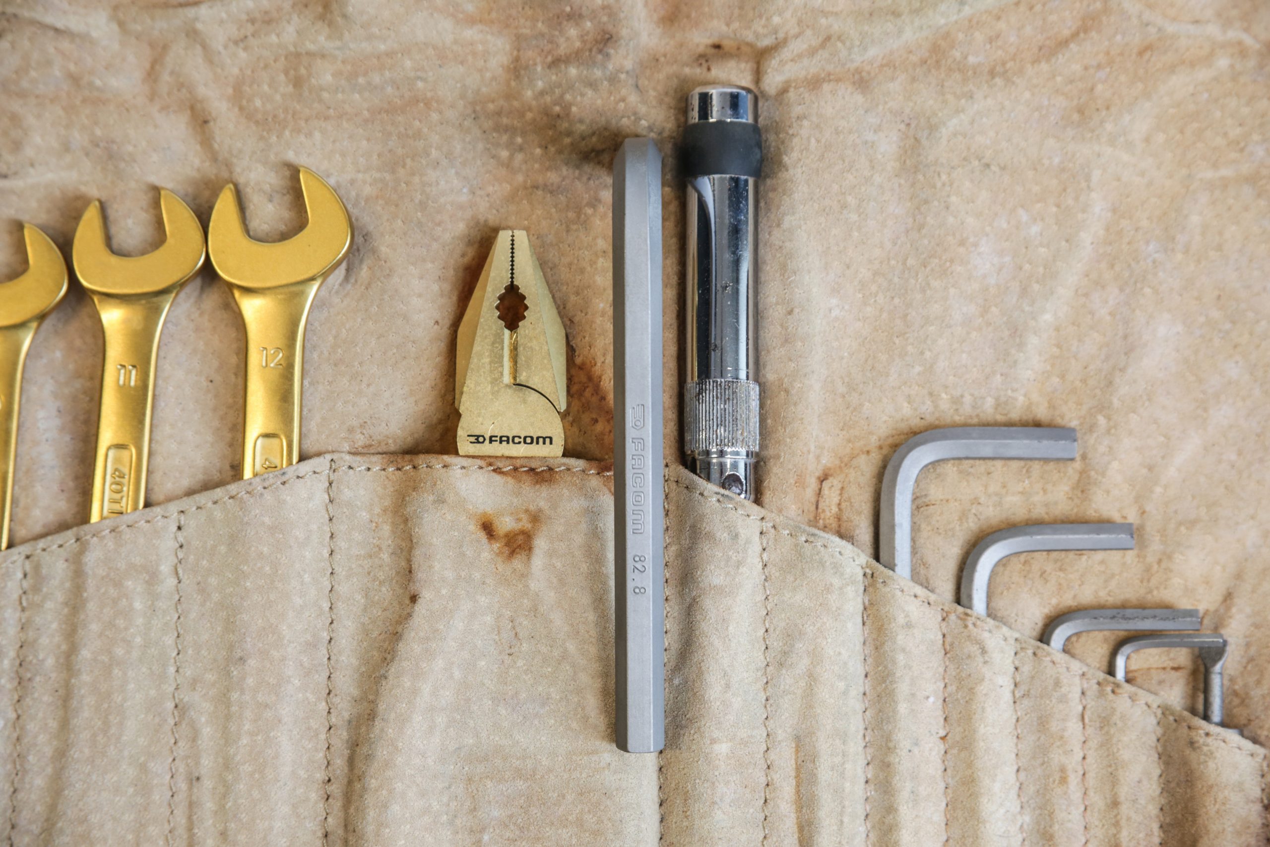 Can't afford a McLaren F1? Join the club and buy the tool kit instead ...