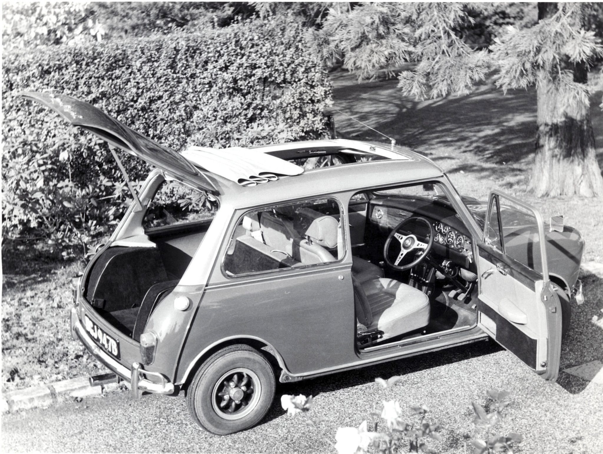 The story of Harold Radford, coachbuilder to the rich and famous ...
