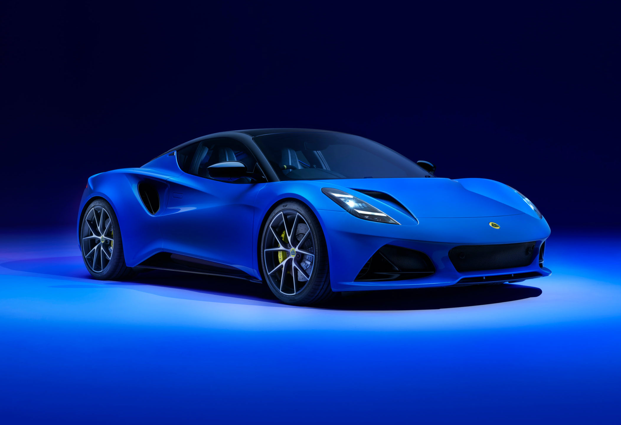 Lotus Emira First Edition priced at £76,000 ahead of spring launch ...
