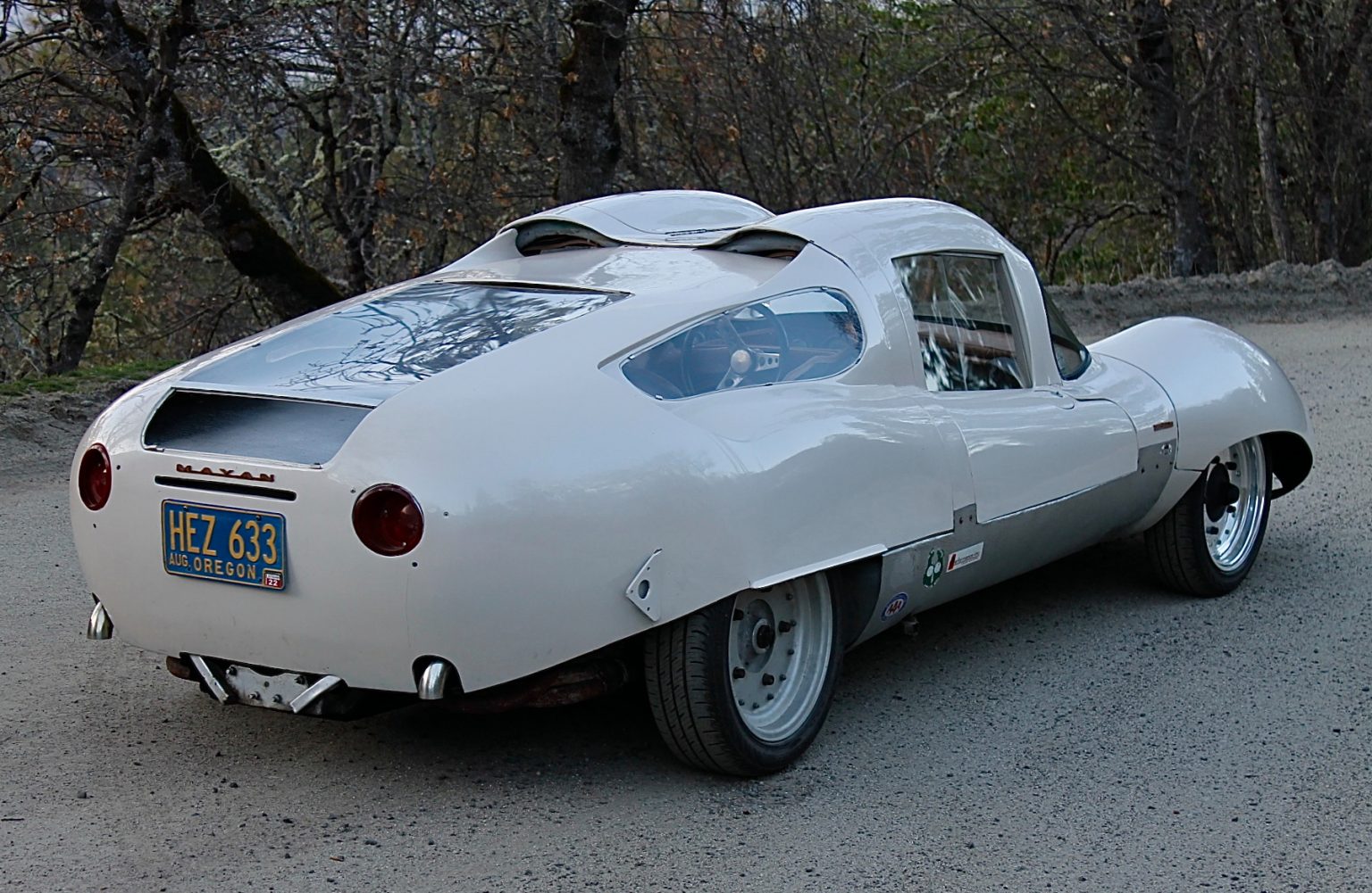 Novelist’s homemade “Mayan Magnum” sports car is a ’60s sci-fi ...
