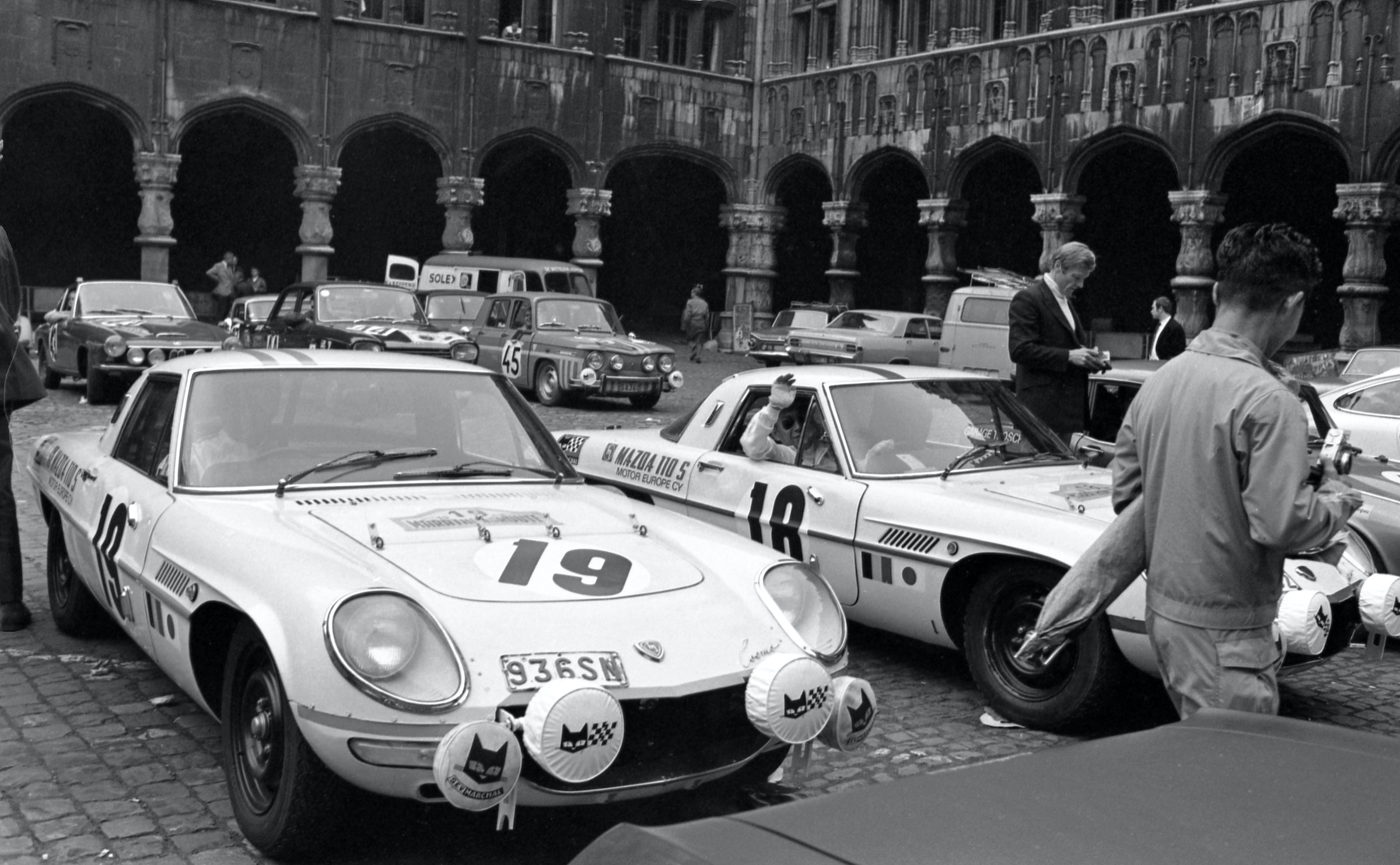 Freeze Frame: Mazda’s first Marathon | Hagerty UK