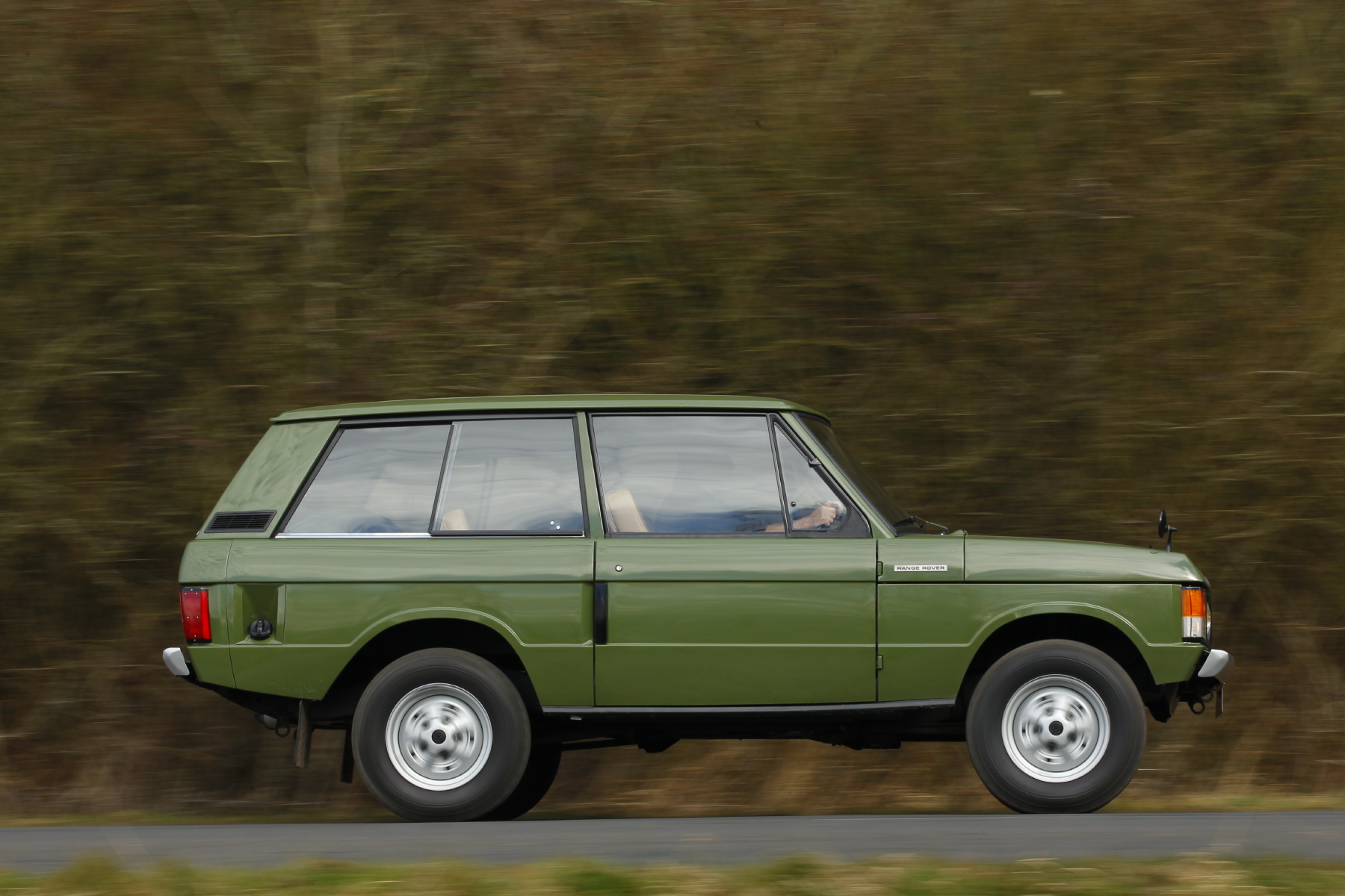 The Handbook of Sloane Ranger Cars: Range Rover | Hagerty UK
