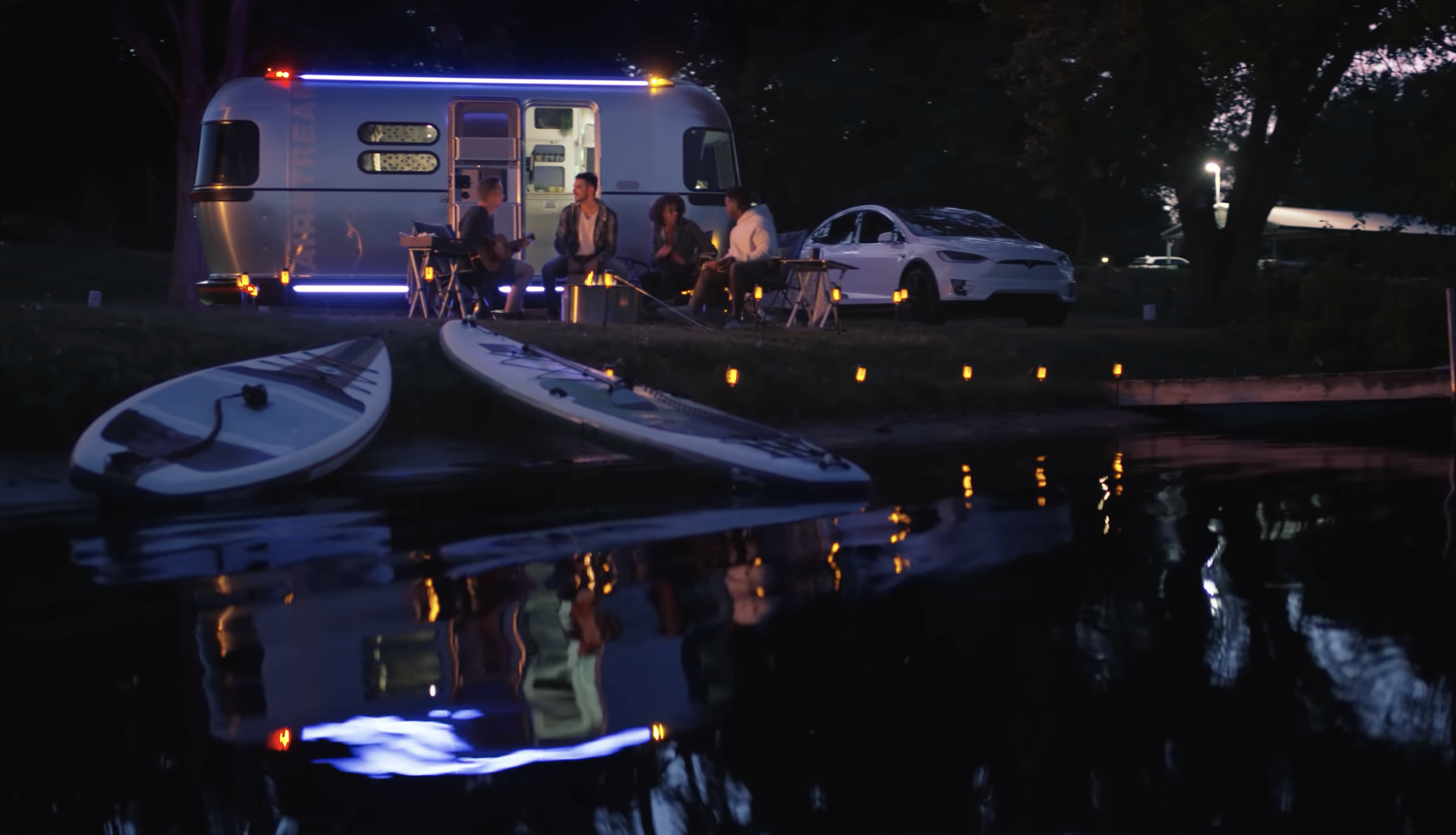 Airstream eStream: Electric power for the world’s coolest caravan ...