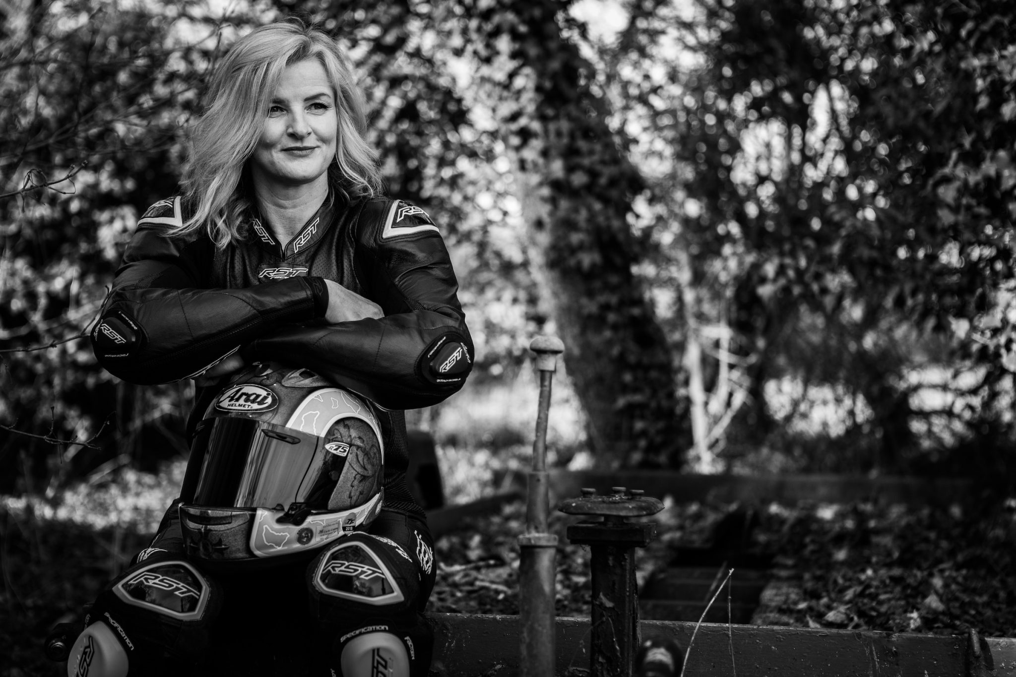 Maria Costello, record-setting motorcycle racer who had a point to ...