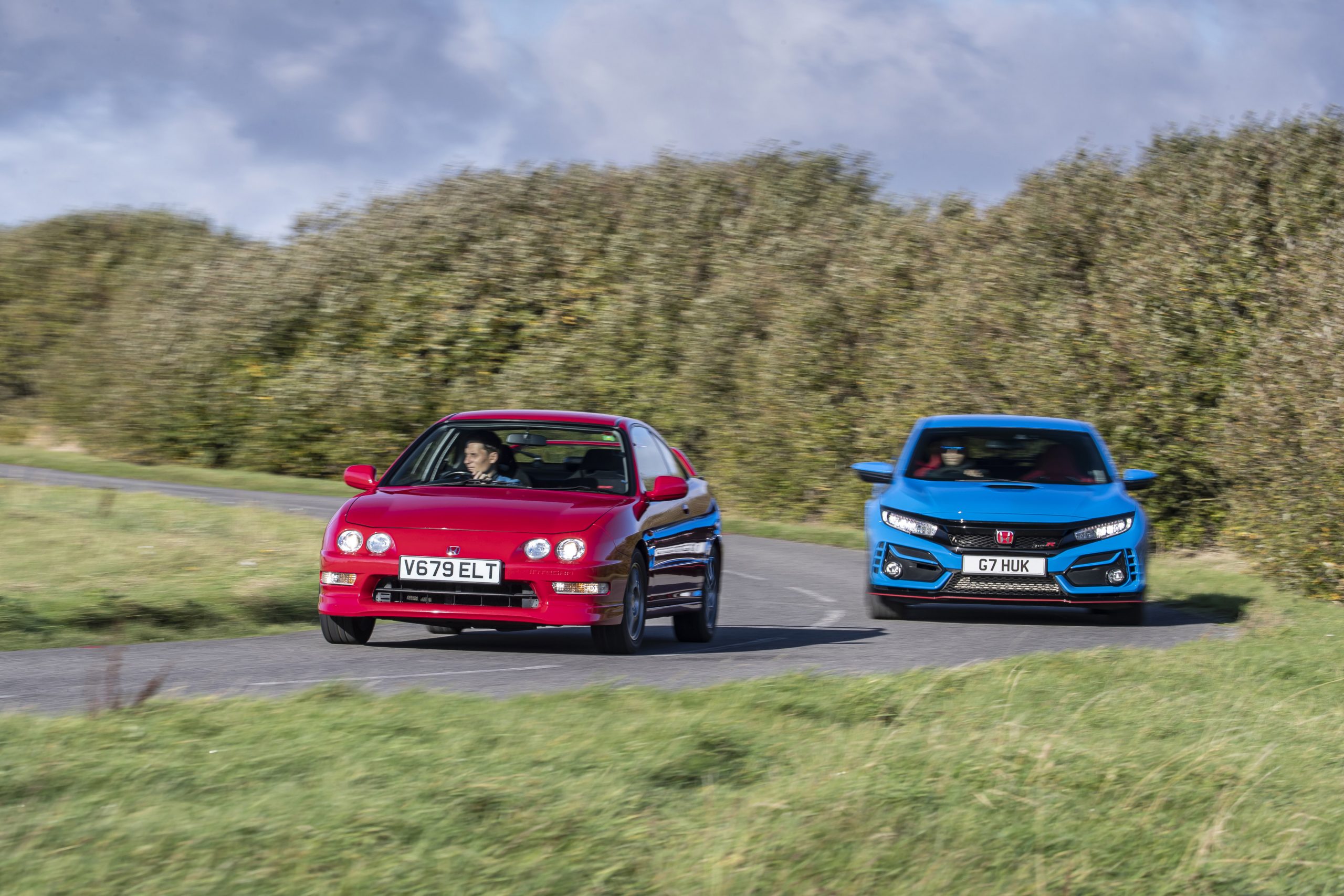 Retro Rewind: Honda Integra Type-R vs Honda Civic Type-R | Hagerty UK