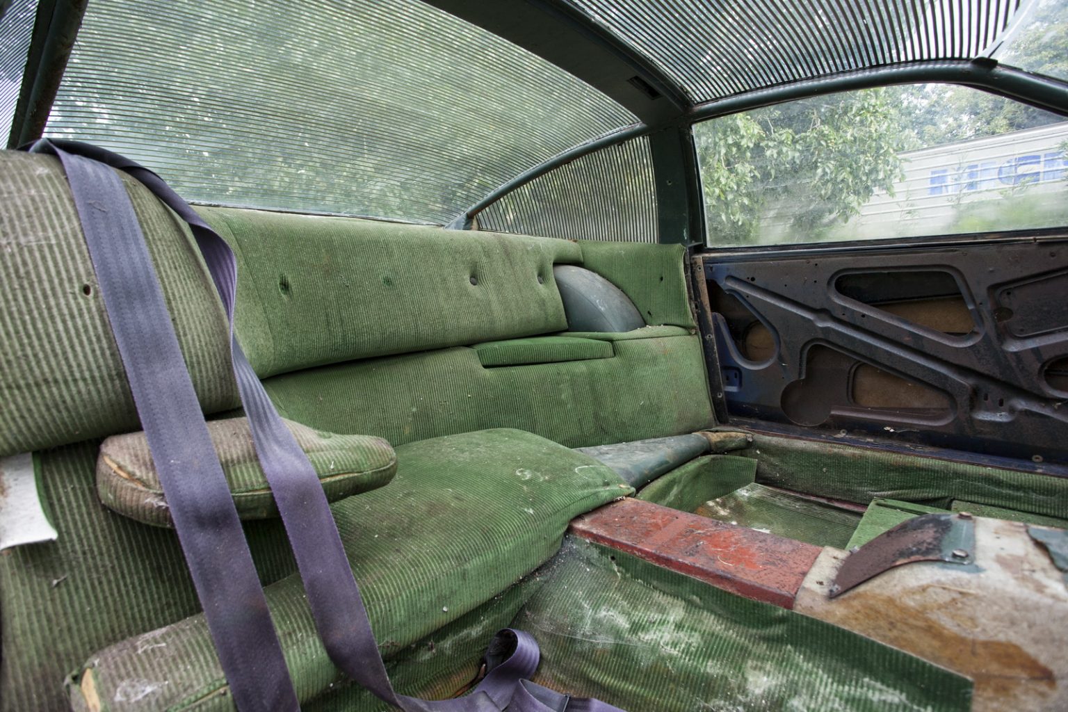 10 strange seating arrangements that left us uncomfortably numb ...