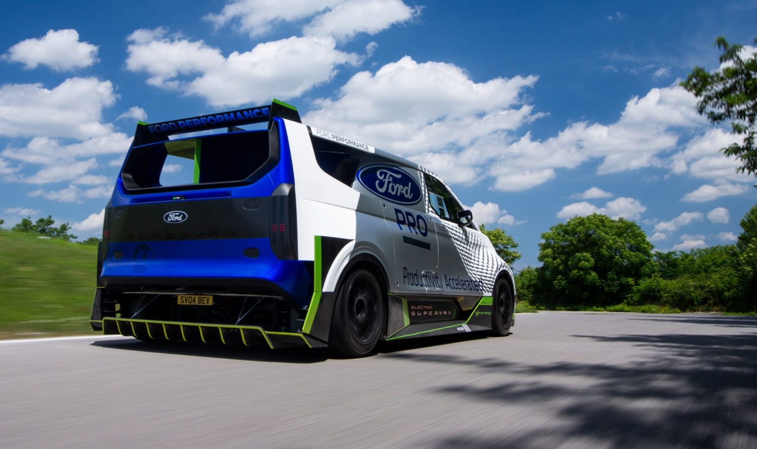 A family full of eccentrics: Ford SuperVan goes electric after 51 years ...