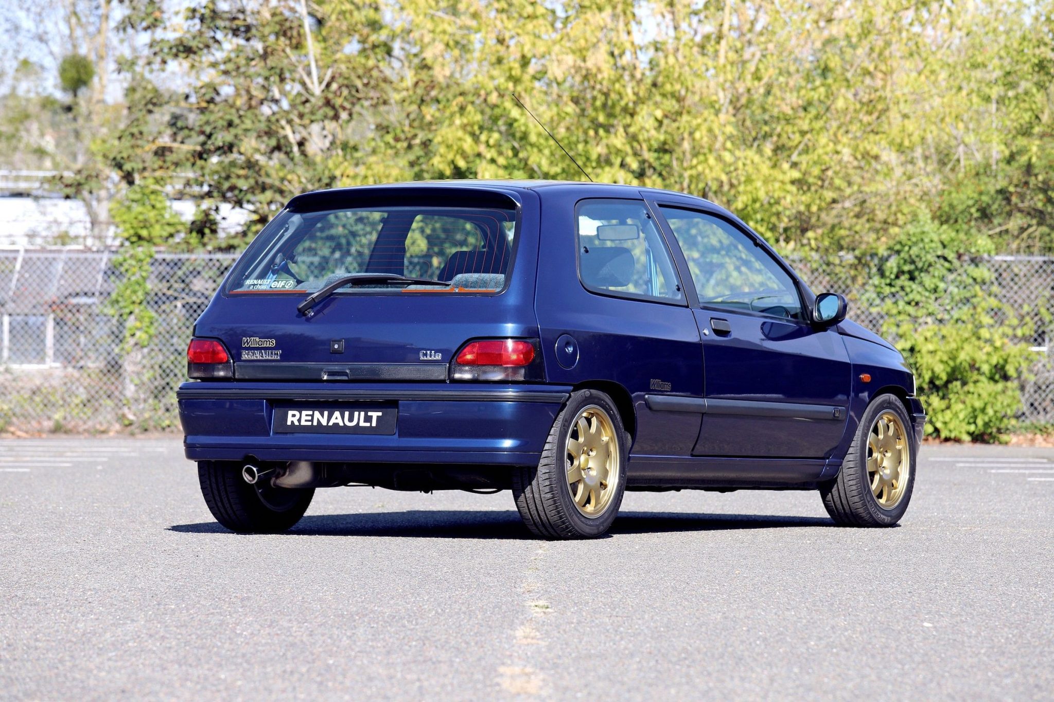 Gold standard: Renault Clio Williams sells for £64,000 at auction ...