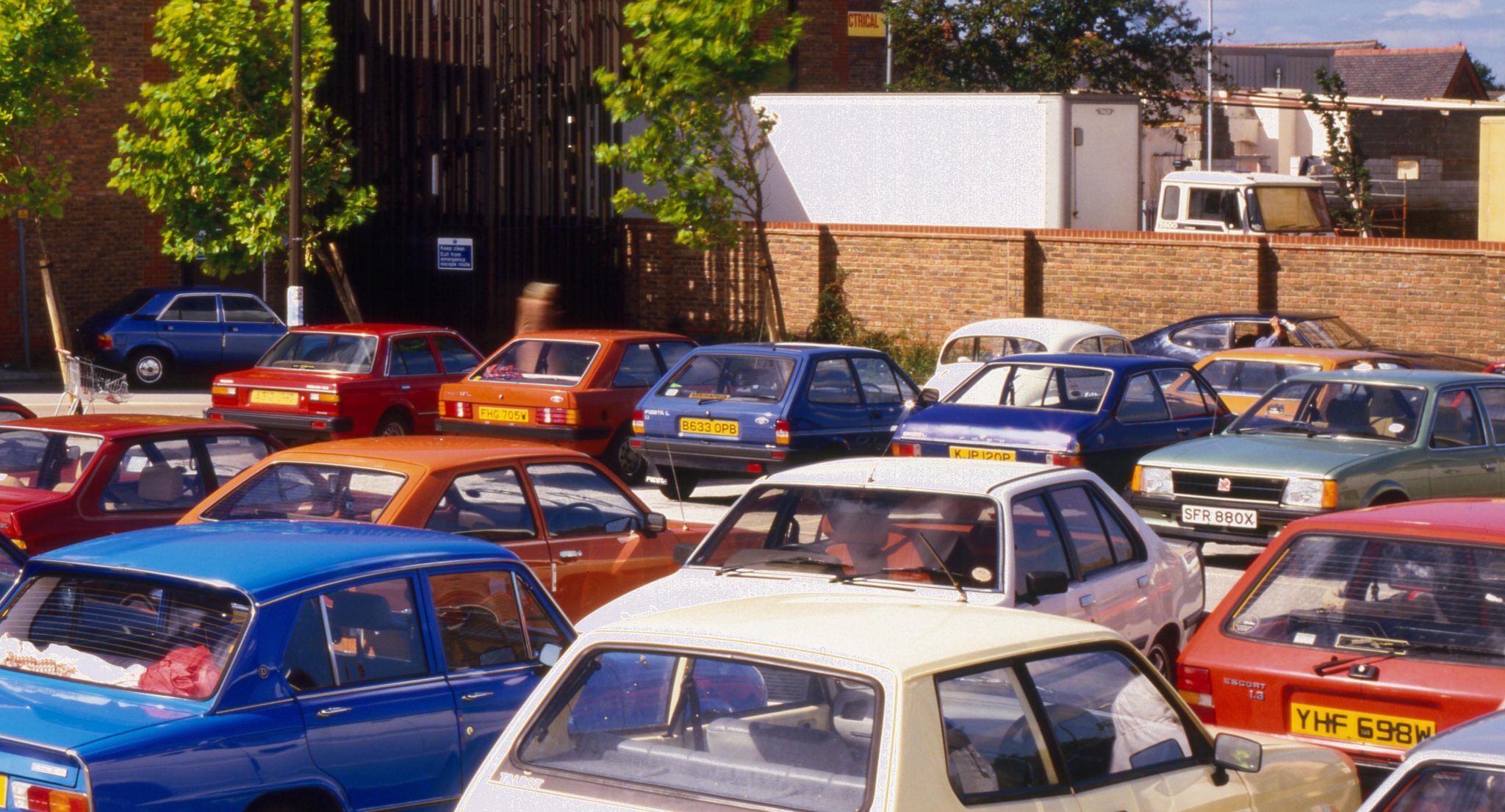 Supermarket car parks looked so much better in the 1980s | Hagerty UK