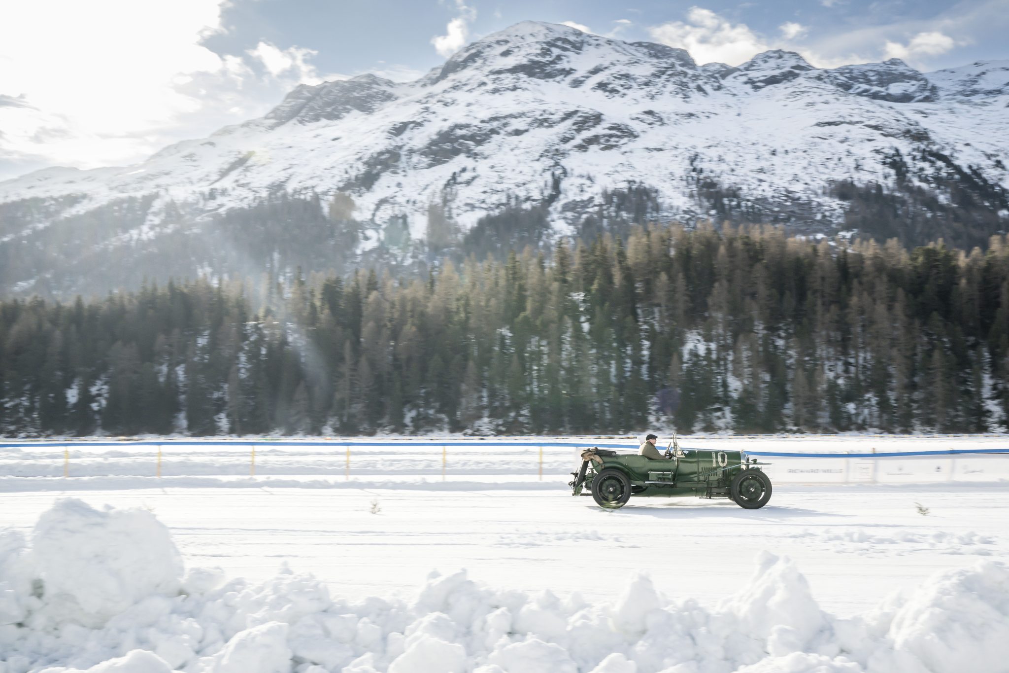 Giant gallery: coolest cars from the coldest concours in the world ...