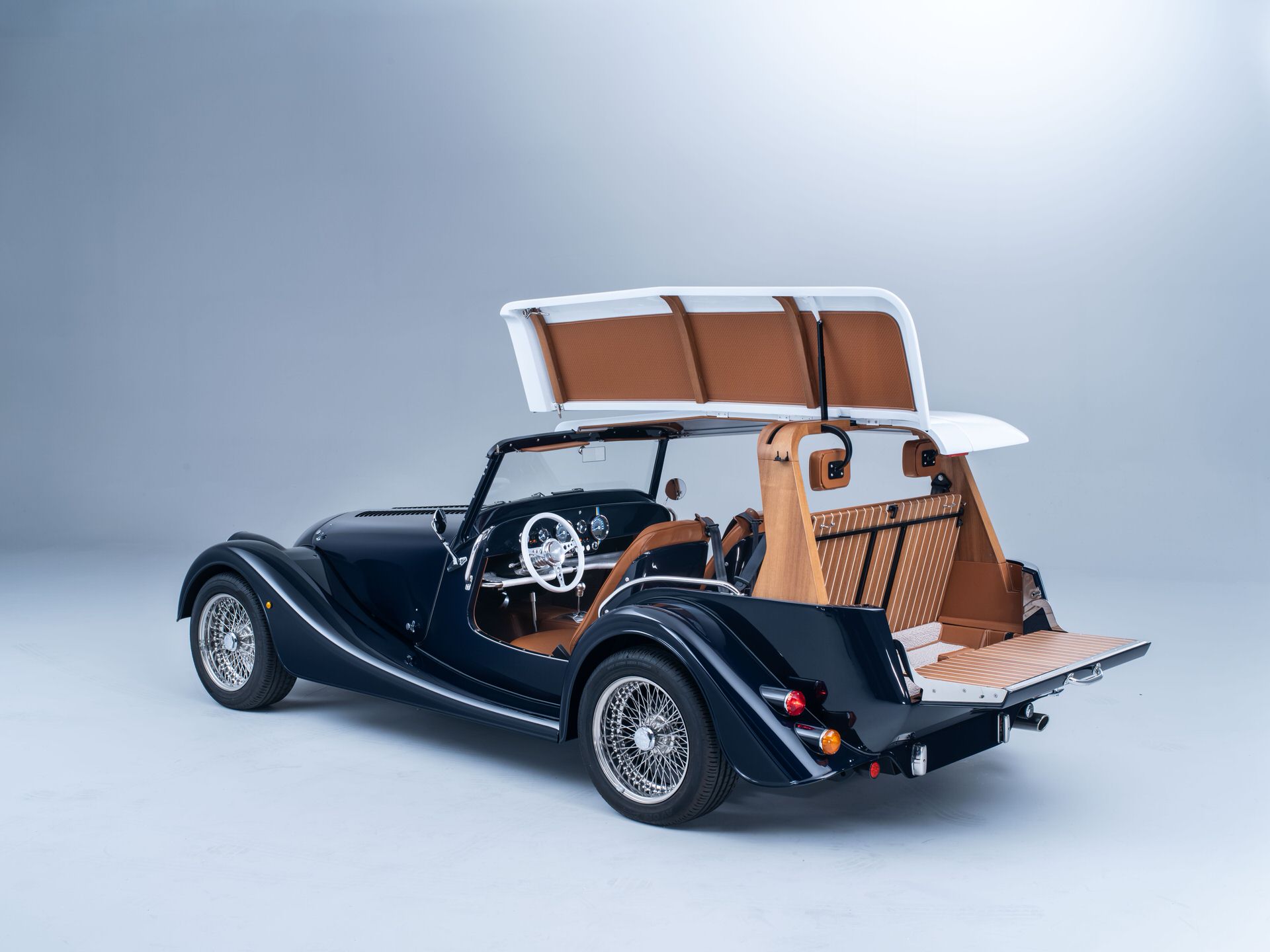 Morgan Plus Eight | wersje, silniki, moc, dane techniczne