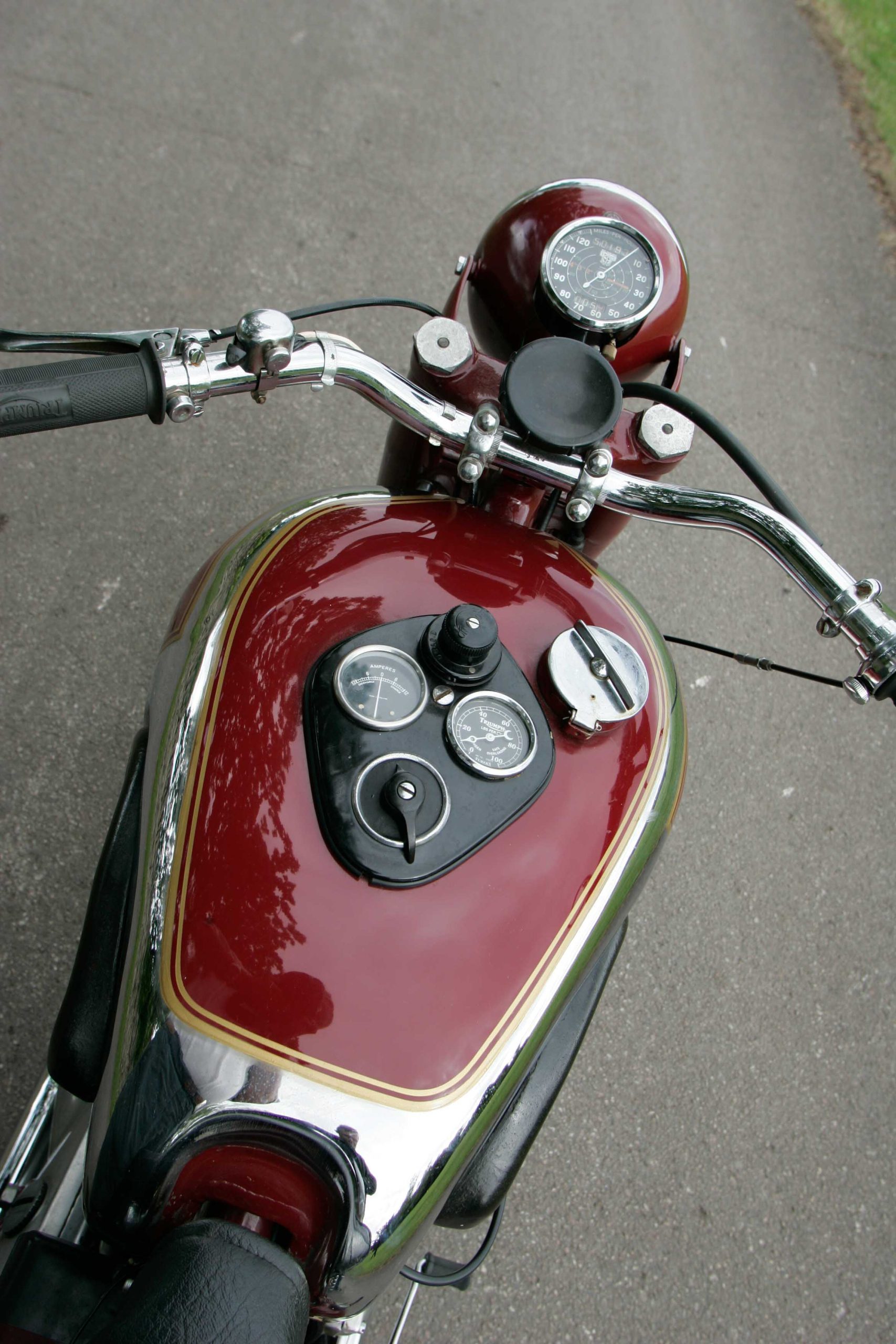 The Triumph Speed Twin transformed postwar motorcycling | Hagerty UK