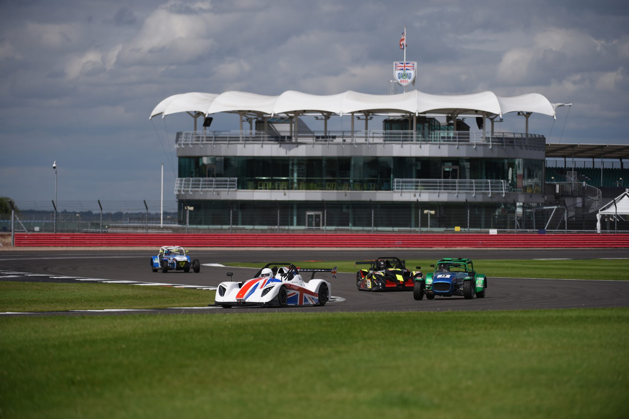 My first Radical experiment with downforce | Hagerty UK