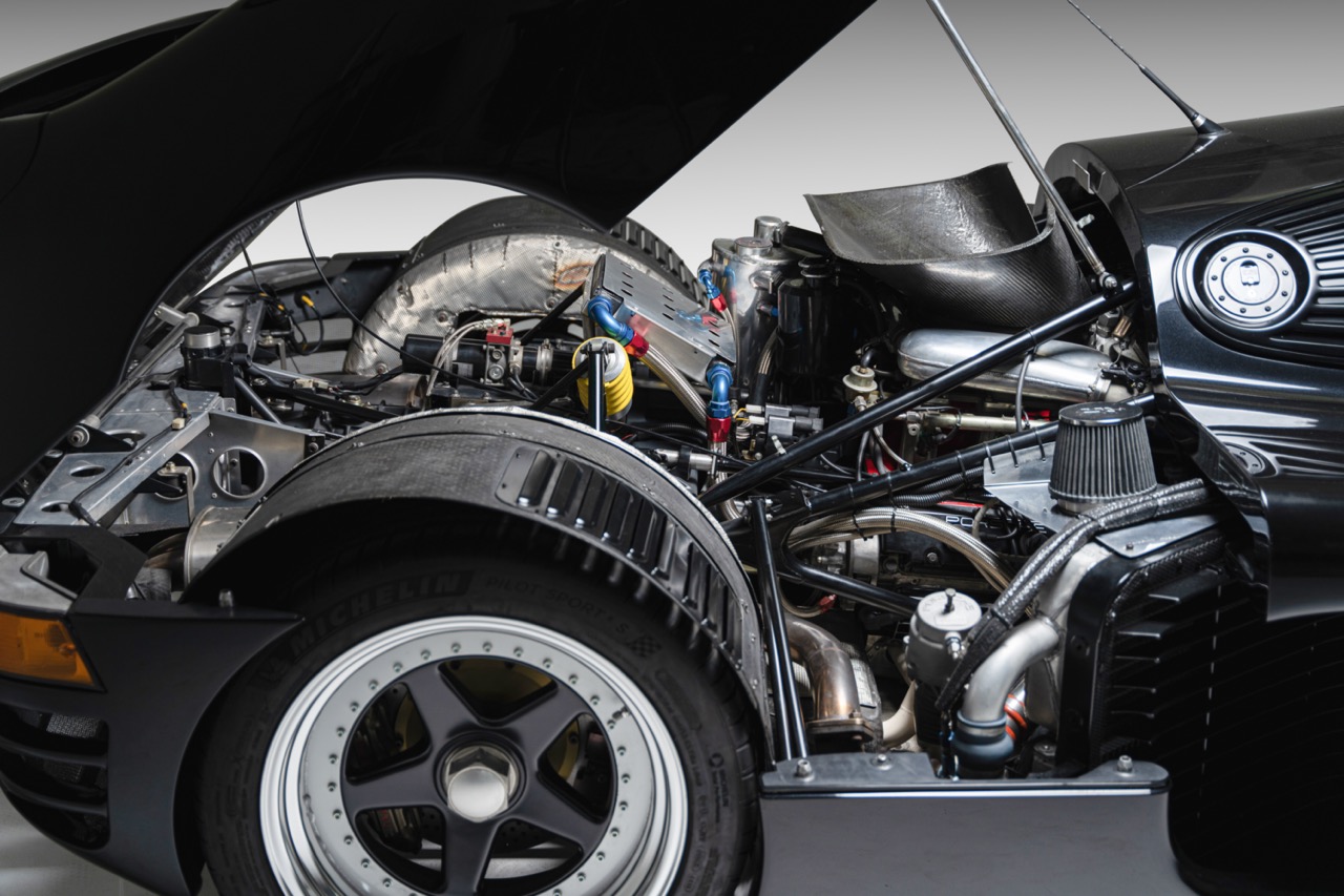 The Schuppan 962 CR is the ultimate non-Porsche Porsche supercar ...