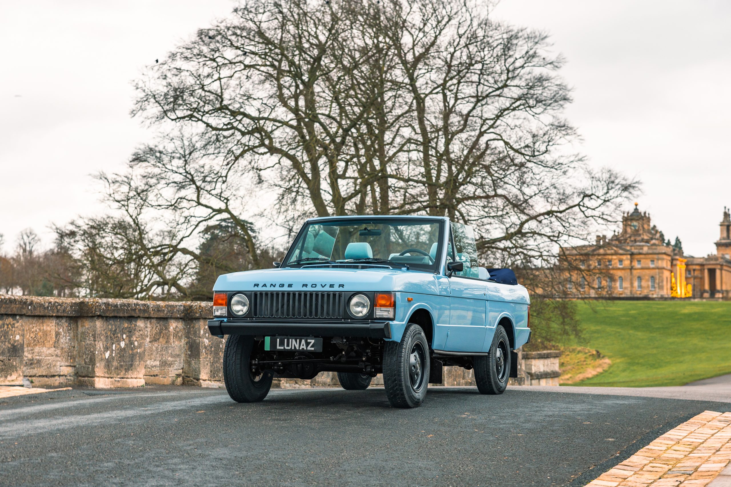 007-inspired Range Rover Safari Won't Scare the Wildlife | Hagerty UK